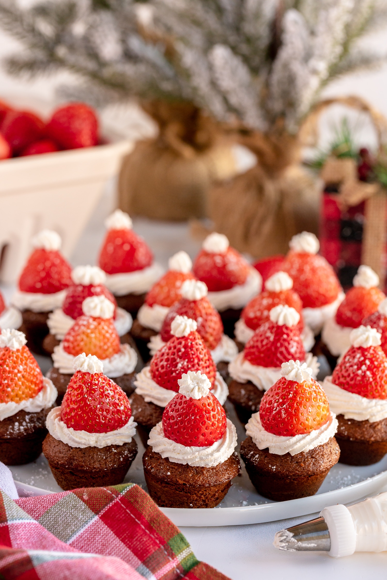 Christmas Mini Cupcakes Christmas Mini Cupcakes