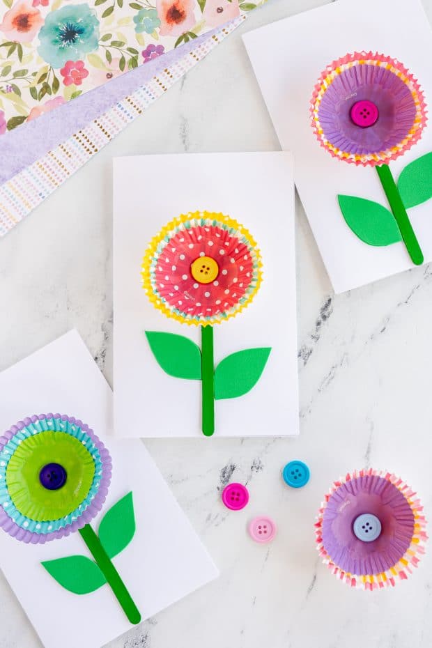 Mother's Day Button Craft - Made To Be A Momma
