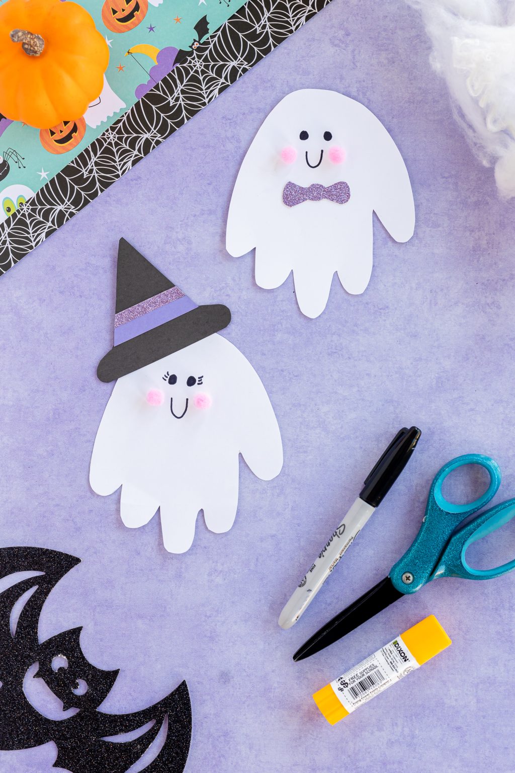 Halloween Handprint Ghost - Made To Be A Momma