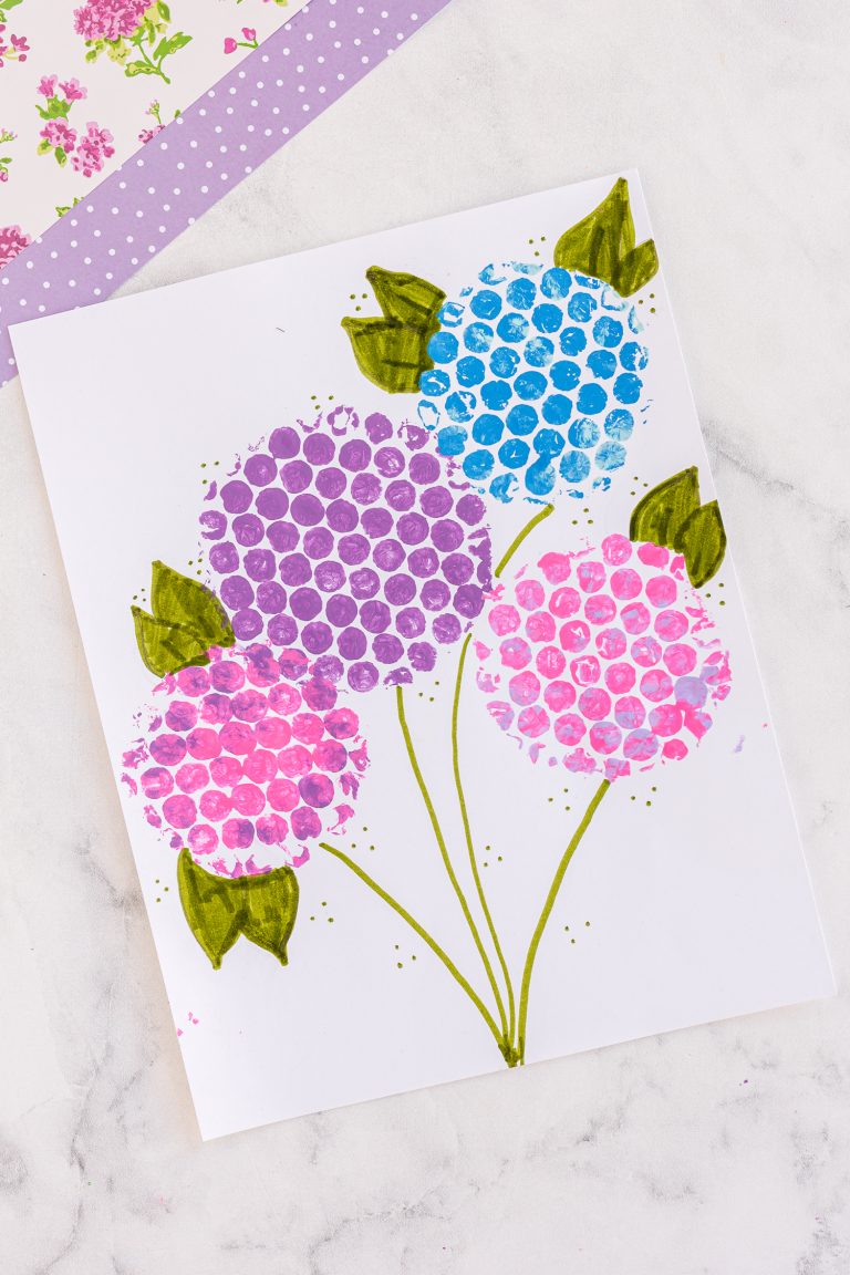 Bubble Wrap Flowers - Made To Be A Momma