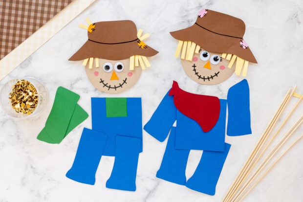 Scarecrow Paper Craft - Made To Be A Momma