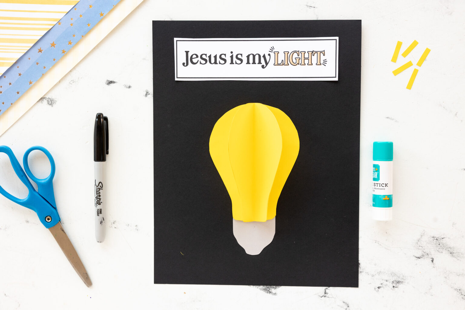3D Lightbulb Bible Craft - Made To Be A Momma